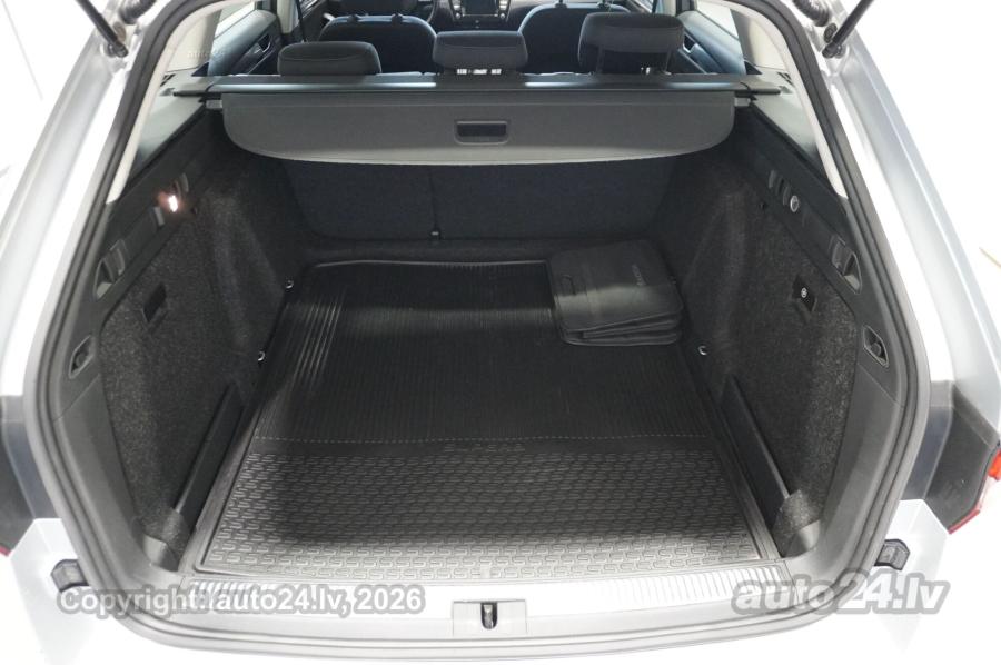 Grey Skoda SuperB 2019 in Tallinn, with an engine capacity of 1.40 L and mileage of 131 thousand km for 13900 €, photo 8 on AUTOMOTO.COM.LV