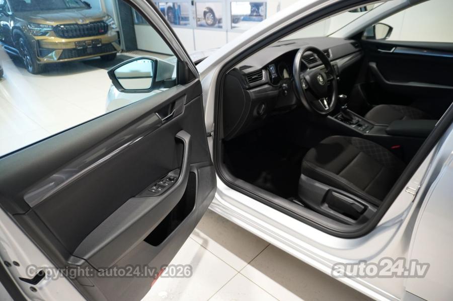 Grey Skoda SuperB 2019 in Tallinn, with an engine capacity of 1.40 L and mileage of 131 thousand km for 13900 €, photo 12 on AUTOMOTO.COM.LV