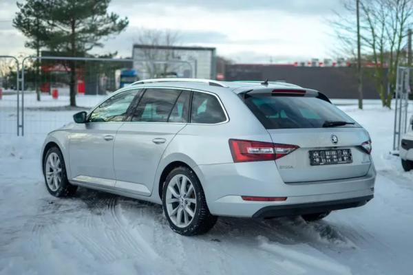 Grey Skoda SuperB 2019 in Liepaja, with an engine capacity of 2.00 L and mileage of 154 thousand km for 18600 €, photo 2 on AUTOMOTO.COM.LV