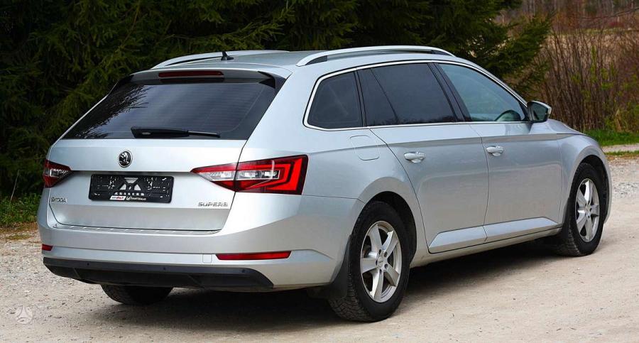 Pelēks Skoda SuperB 2019 Kretinga, ar dzinēja tilpumu 1.97 L un nobraukumu 312 tūkst. km par 11199 €, foto 17 vietnē AUTOMOTO.COM.LV