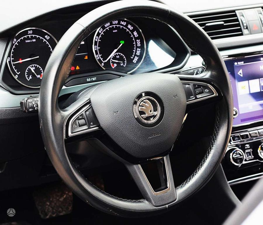 Pelēks Skoda SuperB 2019 Kretinga, ar dzinēja tilpumu 1.97 L un nobraukumu 312 tūkst. km par 11199 €, foto 22 vietnē AUTOMOTO.COM.LV