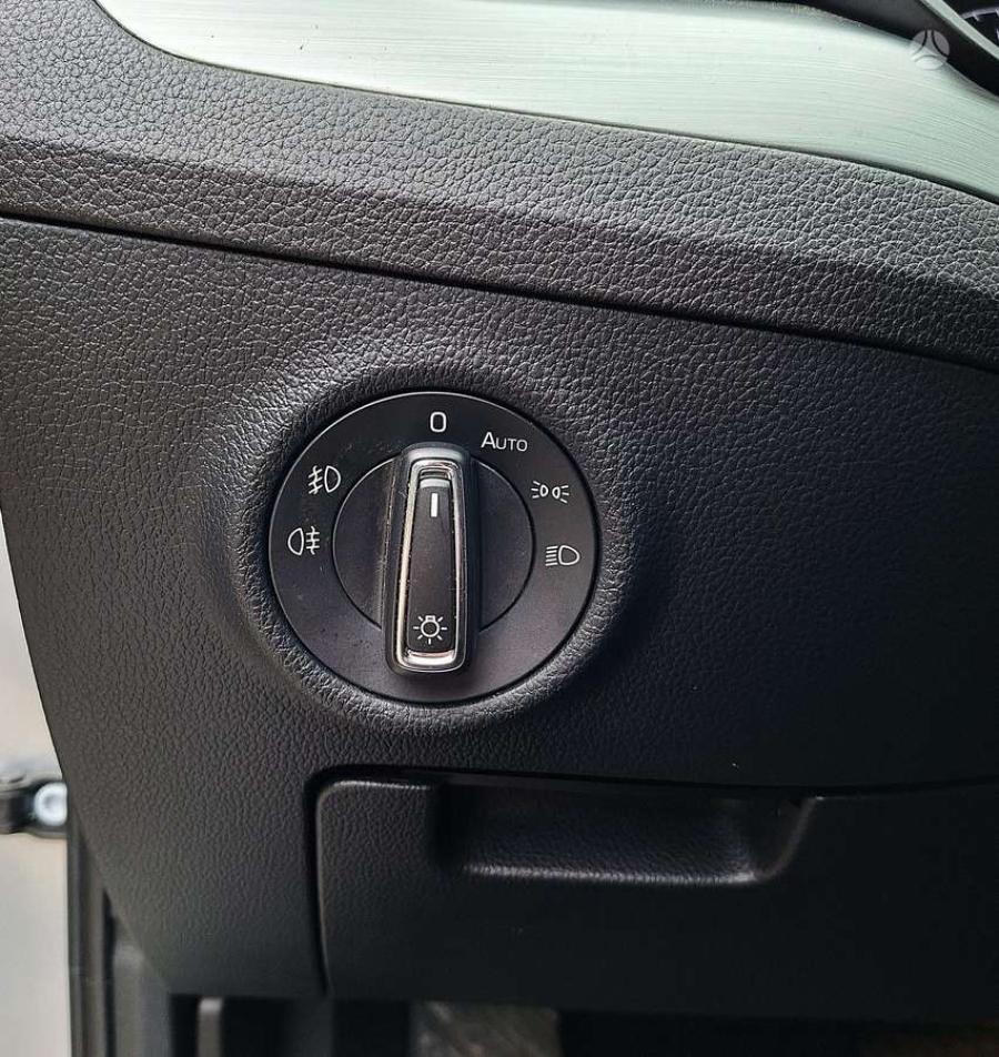 Pelēks Skoda SuperB 2019 Kretinga, ar dzinēja tilpumu 1.97 L un nobraukumu 312 tūkst. km par 11199 €, foto 25 vietnē AUTOMOTO.COM.LV