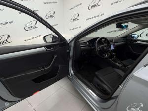 Pelēks Skoda SuperB 2019 Viļņa, ar dzinēja tilpumu 1.97 L un nobraukumu 374 tūkst. km par 9400 €, foto 20 vietnē AUTOMOTO.COM.LV
