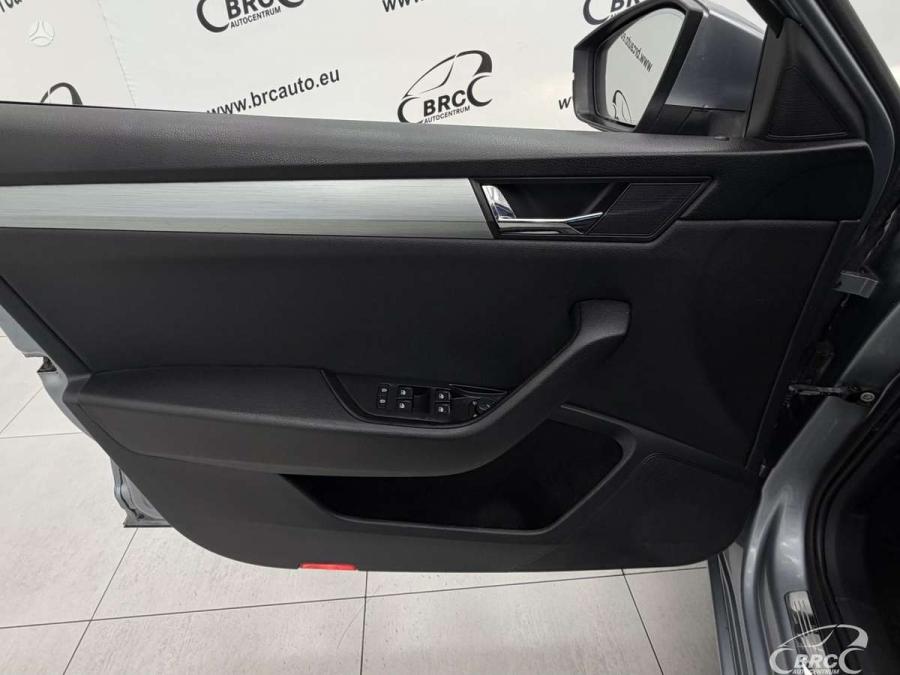 Pelēks Skoda SuperB 2019 Viļņa, ar dzinēja tilpumu 1.97 L un nobraukumu 374 tūkst. km par 9400 €, foto 21 vietnē AUTOMOTO.COM.LV