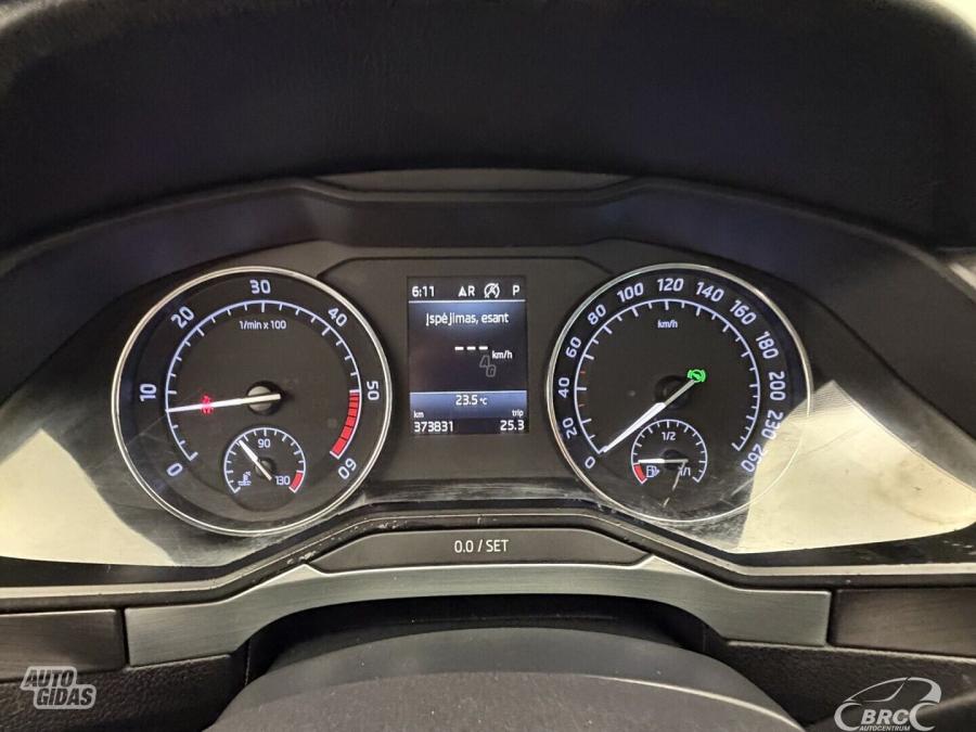 Серый Шкода Суперб 2019 в Авиженяй, объемом двигателя 2.00 л и пробегом 374 тыс. км за 9400 €, фото 31 на AUTOMOTO.COM.LV