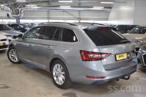 Pelēks Skoda SuperB 2019 Rīga, ar dzinēja tilpumu 1.50 L un nobraukumu 173 tūkst. km par 12900 €, foto 3 vietnē AUTOMOTO.COM.LV
