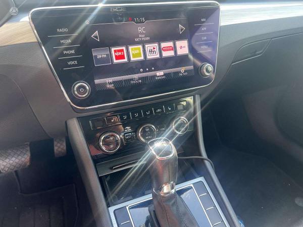 Pelēks Skoda SuperB 2019 Šakiai, ar dzinēja tilpumu 1.97 L un nobraukumu 124 tūkst. km par 14999 €, foto 8 vietnē AUTOMOTO.COM.LV