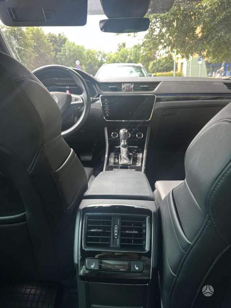 Pelēks Skoda SuperB 2019 Kauņa, ar dzinēja tilpumu 1.97 L un nobraukumu 160 tūkst. km par 22500 €, foto 8 vietnē AUTOMOTO.COM.LV