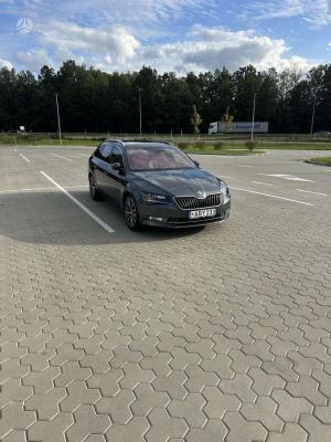 Grey Skoda SuperB 2019 in Kaunas, with an engine capacity of 1.97 L and mileage of 160 thousand km for 19500 €, photo 4 on AUTOMOTO.COM.LV