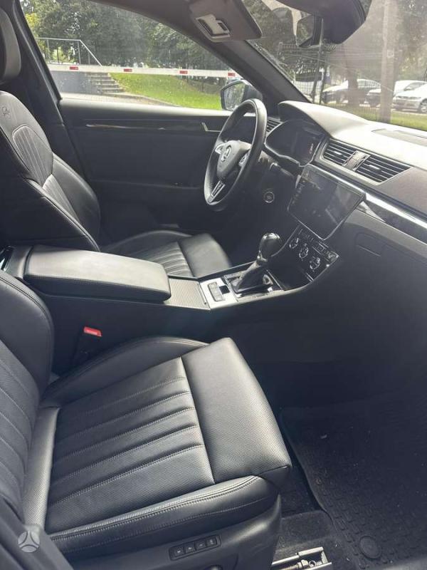 Grey Skoda SuperB 2019 in Kaunas, with an engine capacity of 1.97 L and mileage of 160 thousand km for 19500 €, photo 5 on AUTOMOTO.COM.LV