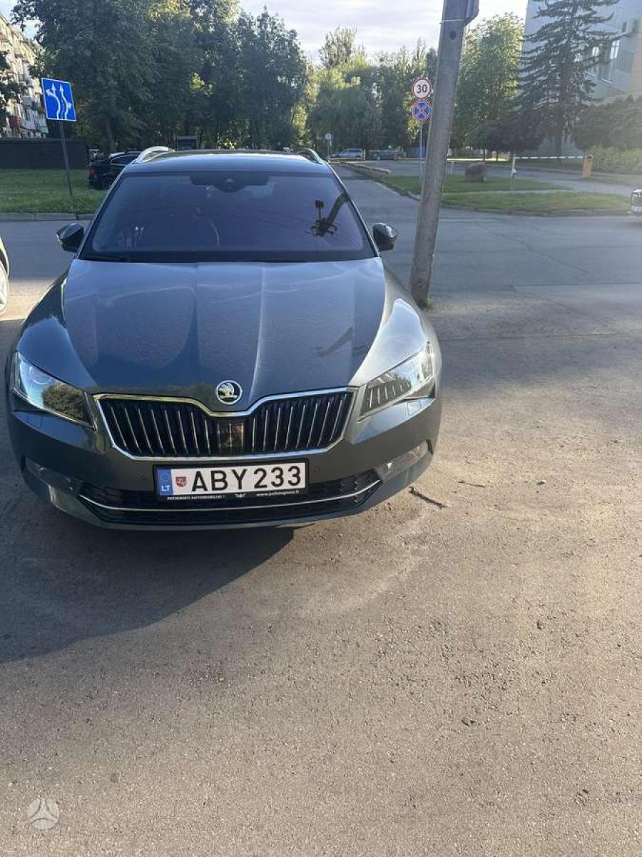Grey Skoda SuperB 2019 in Kaunas, with an engine capacity of 1.97 L and mileage of 160 thousand km for 19500 €, photo 20 on AUTOMOTO.COM.LV