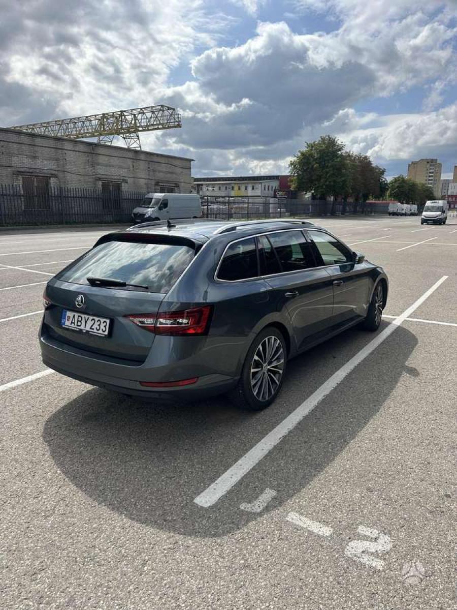 Grey Skoda SuperB 2019 in Kaunas, with an engine capacity of 1.97 L and mileage of 160 thousand km for 19500 €, photo 24 on AUTOMOTO.COM.LV