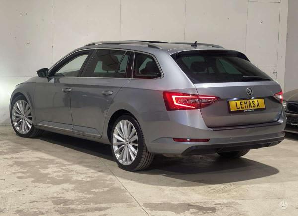 Pelēks Skoda SuperB 2019 Klaipėda, ar dzinēja tilpumu 1.97 L un nobraukumu 296 tūkst. km par 13900 €, foto 5 vietnē AUTOMOTO.COM.LV