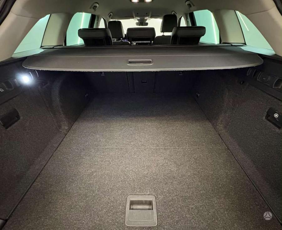 Pelēks Skoda SuperB 2019 Marijampole, ar dzinēja tilpumu 1.97 L un nobraukumu 269 tūkst. km par 15999 €, foto 14 vietnē AUTOMOTO.COM.LV