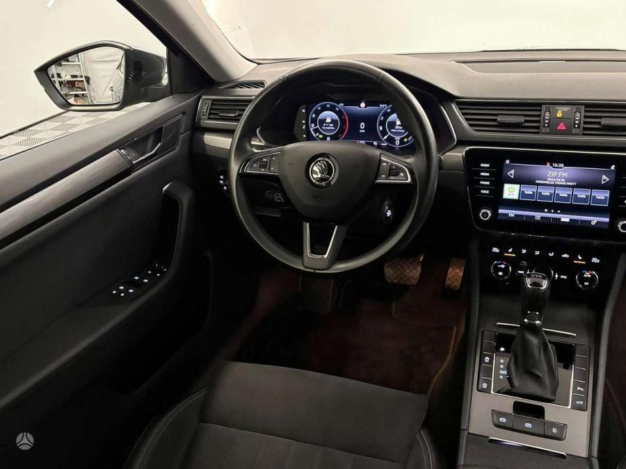 Pelēks Skoda SuperB 2019 Marijampole, ar dzinēja tilpumu 1.97 L un nobraukumu 269 tūkst. km par 15999 €, foto 18 vietnē AUTOMOTO.COM.LV
