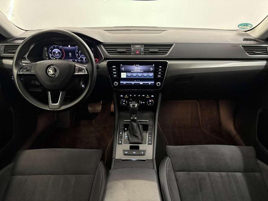 Pelēks Skoda SuperB 2019 Marijampole, ar dzinēja tilpumu 1.97 L un nobraukumu 269 tūkst. km par 15999 €, foto 21 vietnē AUTOMOTO.COM.LV