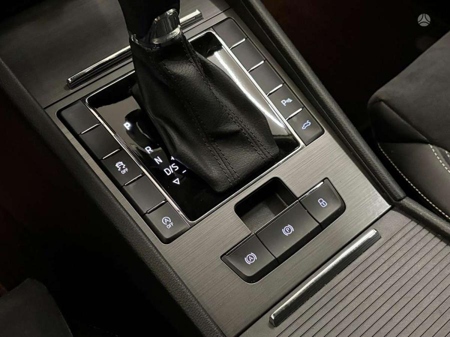 Pelēks Skoda SuperB 2019 Marijampole, ar dzinēja tilpumu 1.97 L un nobraukumu 269 tūkst. km par 15999 €, foto 29 vietnē AUTOMOTO.COM.LV