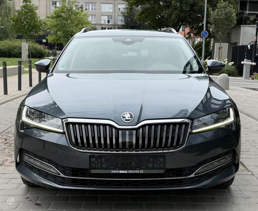 Grey Skoda SuperB 2019 in Vilnius, with an engine capacity of 1.97 L and mileage of 230 thousand km for 14700 €, photo 8 on AUTOMOTO.COM.LV