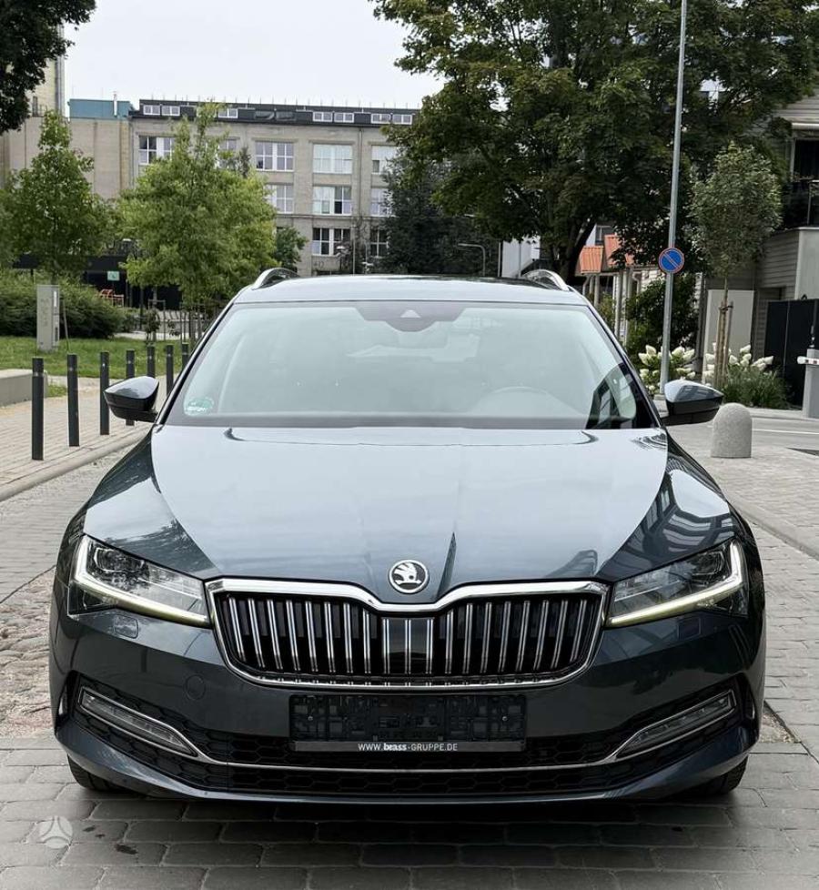 Grey Skoda SuperB 2019 in Vilnius, with an engine capacity of 1.97 L and mileage of 230 thousand km for 14700 €, photo 9 on AUTOMOTO.COM.LV