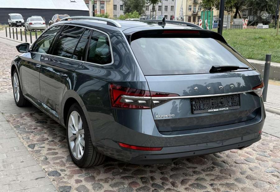 Grey Skoda SuperB 2019 in Vilnius, with an engine capacity of 1.97 L and mileage of 230 thousand km for 14700 €, photo 26 on AUTOMOTO.COM.LV