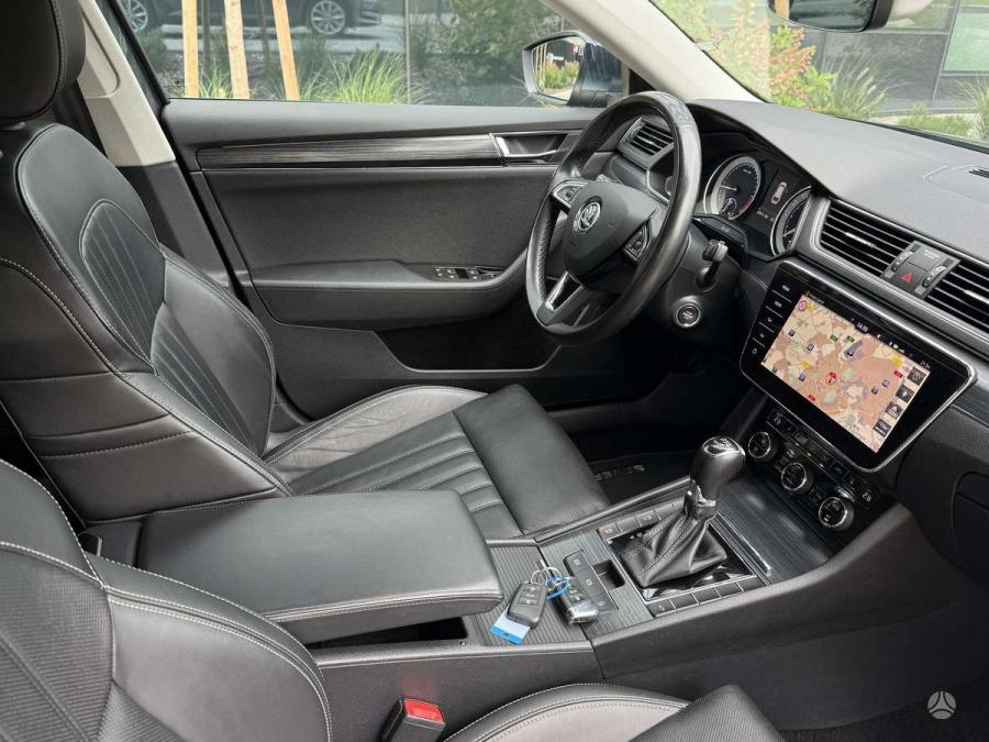 Grey Skoda SuperB 2019 in Vilnius, with an engine capacity of 1.97 L and mileage of 230 thousand km for 14700 €, photo 39 on AUTOMOTO.COM.LV