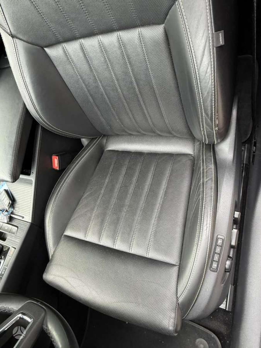 Grey Skoda SuperB 2019 in Vilnius, with an engine capacity of 1.97 L and mileage of 230 thousand km for 14700 €, photo 40 on AUTOMOTO.COM.LV