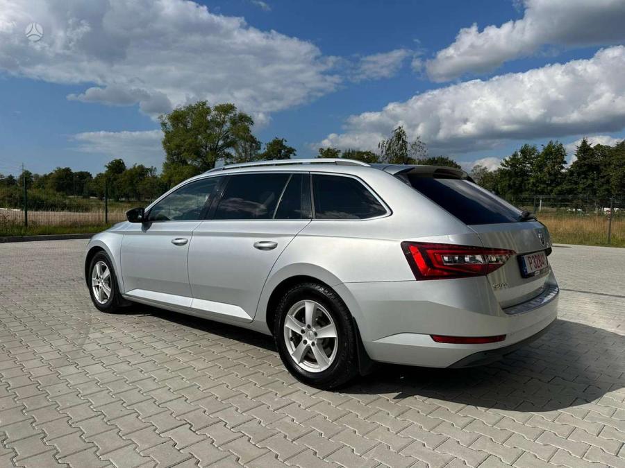 Pelēks Skoda SuperB 2019 Klaipėda, ar dzinēja tilpumu 1.97 L un nobraukumu 313 tūkst. km par 11400 €, foto 5 vietnē AUTOMOTO.COM.LV