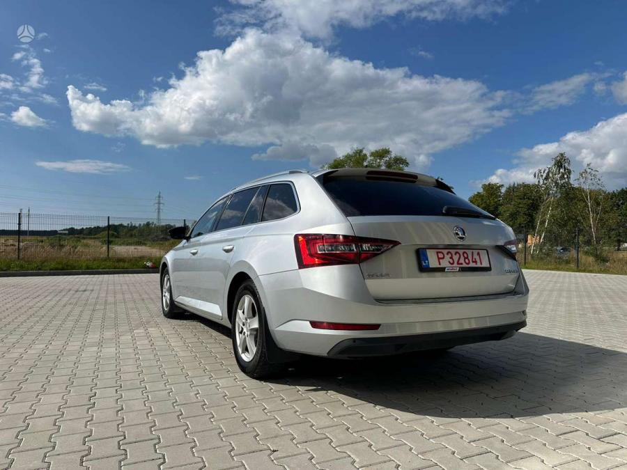 Pelēks Skoda SuperB 2019 Klaipėda, ar dzinēja tilpumu 1.97 L un nobraukumu 313 tūkst. km par 11400 €, foto 6 vietnē AUTOMOTO.COM.LV