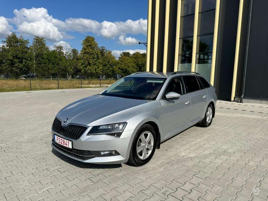 Pelēks Skoda SuperB 2019 Klaipėda, ar dzinēja tilpumu 1.97 L un nobraukumu 313 tūkst. km par 11400 €, foto 12 vietnē AUTOMOTO.COM.LV