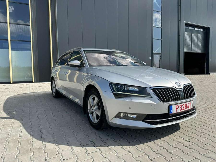 Pelēks Skoda SuperB 2019 Klaipėda, ar dzinēja tilpumu 1.97 L un nobraukumu 313 tūkst. km par 11400 €, foto 14 vietnē AUTOMOTO.COM.LV