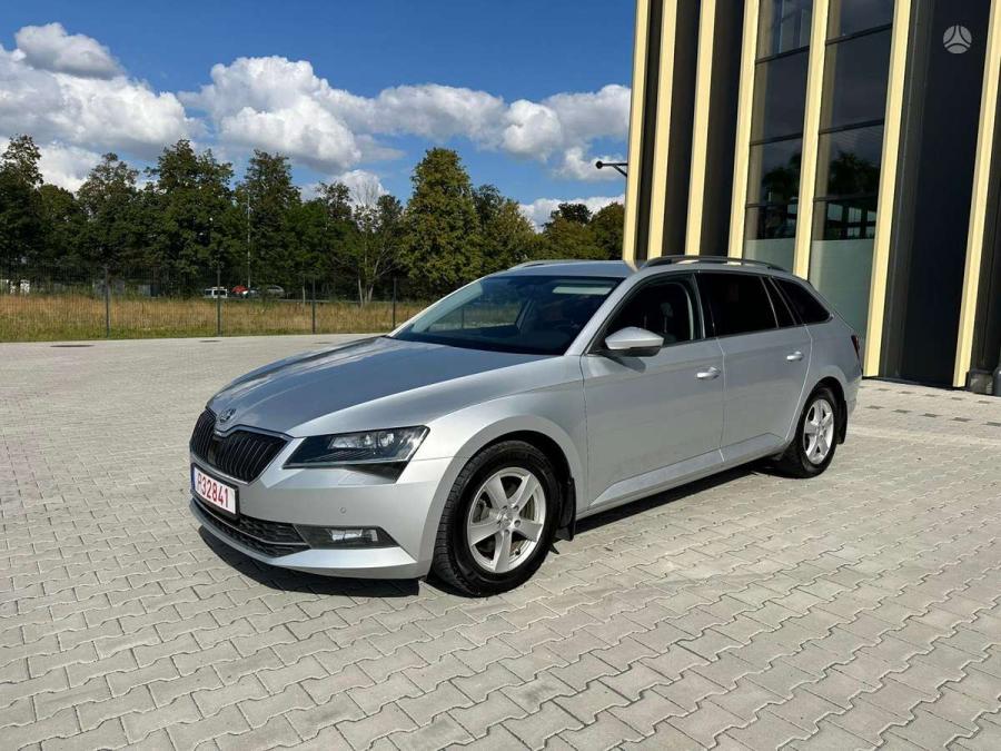 Pelēks Skoda SuperB 2019 Klaipėda, ar dzinēja tilpumu 1.97 L un nobraukumu 313 tūkst. km par 11400 €, foto 16 vietnē AUTOMOTO.COM.LV