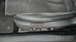 Grey Skoda SuperB 2019 in Riga, with an engine capacity of 2.00 L and mileage of 273 thousand km for 12900 €, photo 8 on AUTOMOTO.COM.LV