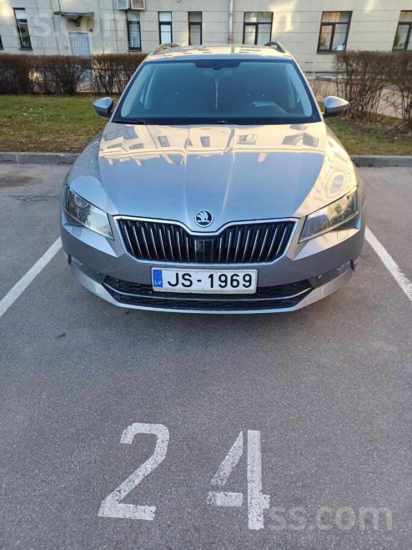 Skoda SuperB 2019 Bauska vietnē Pelēks Skoda SuperB 2019 Bauska, ar dzinēja tilpumu 2.00 L un nobraukumu 219 tūkst. km par 12500 €, foto 7 vietnē AUTOMOTO.COM.LV