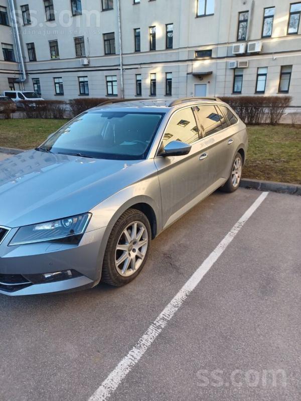 Skoda SuperB 2019 Bauska vietnē Pelēks Skoda SuperB 2019 Bauska, ar dzinēja tilpumu 2.00 L un nobraukumu 219 tūkst. km par 12500 €, foto 9 vietnē AUTOMOTO.COM.LV
