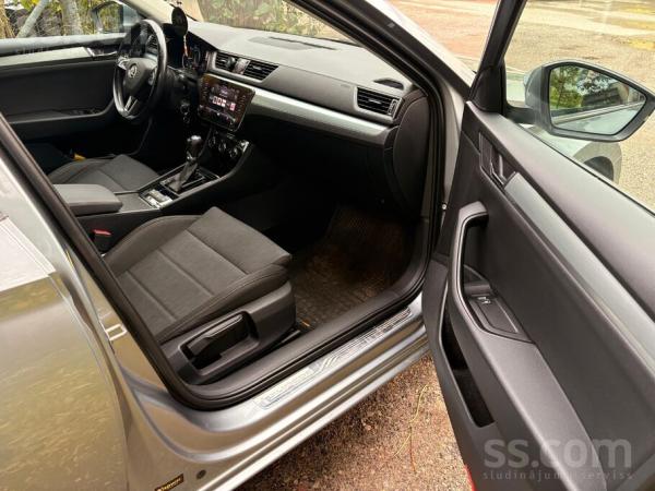 Grey Skoda SuperB 2019 in Bauska, with an engine capacity of 2.00 L and mileage of 220 thousand km for 11999 €, photo 10 on AUTOMOTO.COM.LV