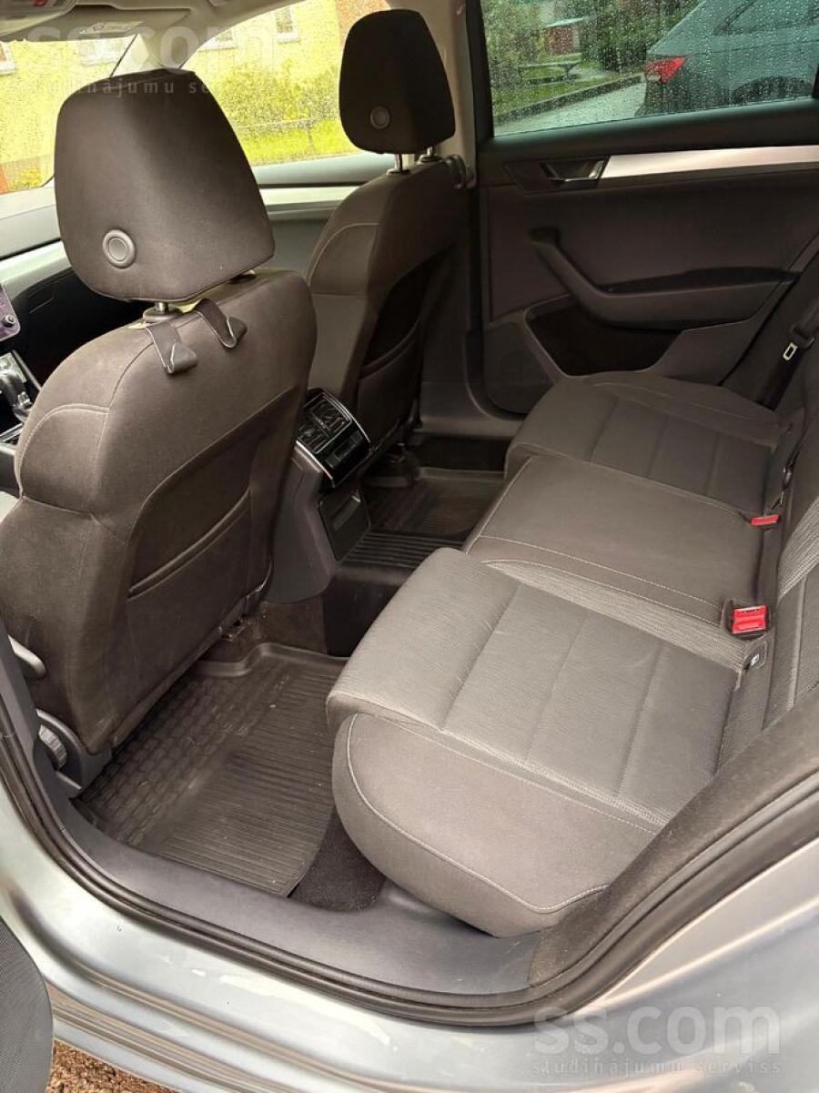 Grey Skoda SuperB 2019 in Bauska, with an engine capacity of 2.00 L and mileage of 220 thousand km for 11999 €, photo 13 on AUTOMOTO.COM.LV