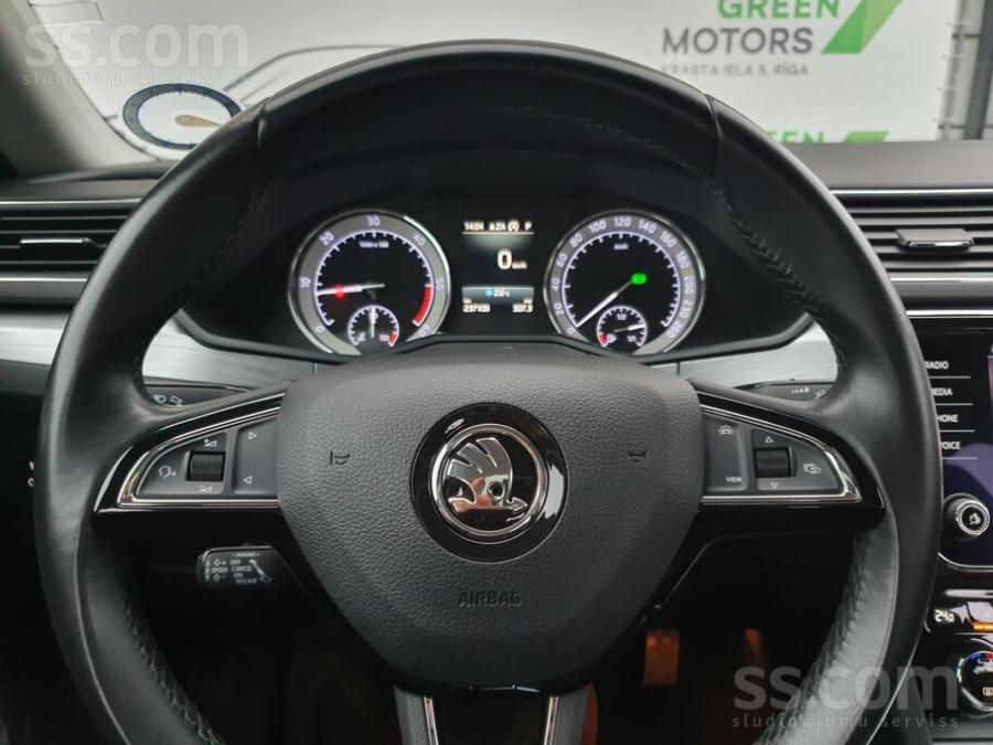 Pelēks Skoda SuperB 2020 Rīga, ar dzinēja tilpumu 1.60 L un nobraukumu 237 tūkst. km par 15000 €, foto 13 vietnē AUTOMOTO.COM.LV