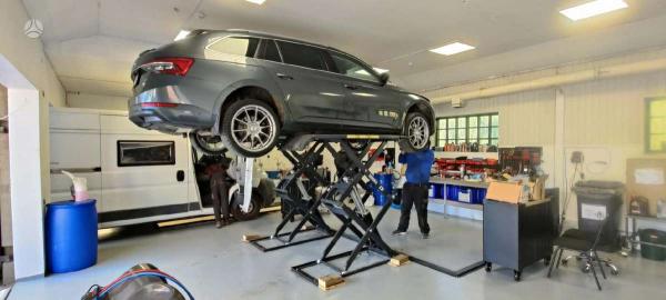 Pelēks Skoda SuperB 2020 Panevēža, ar dzinēja tilpumu 1.97 L un nobraukumu 245 tūkst. km par 20000 €, foto 9 vietnē AUTOMOTO.COM.LV