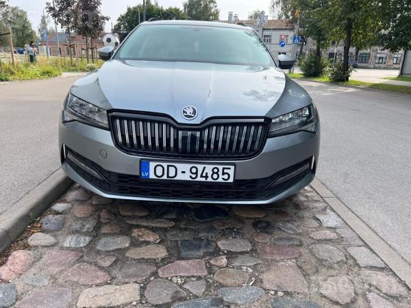 Pelēks Skoda SuperB 2020 Rīga, ar dzinēja tilpumu 2.00 L un nobraukumu 180 tūkst. km par 13900 €, foto 2 vietnē AUTOMOTO.COM.LV