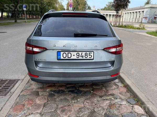 Pelēks Skoda SuperB 2020 Rīga, ar dzinēja tilpumu 2.00 L un nobraukumu 180 tūkst. km par 13900 €, foto 5 vietnē AUTOMOTO.COM.LV