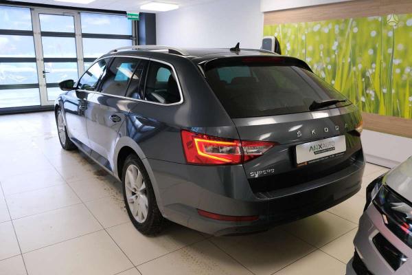Pelēks Skoda SuperB 2020 Viļņa, ar dzinēja tilpumu 1.50 L un nobraukumu 141 tūkst. km par 17300 €, foto 4 vietnē AUTOMOTO.COM.LV