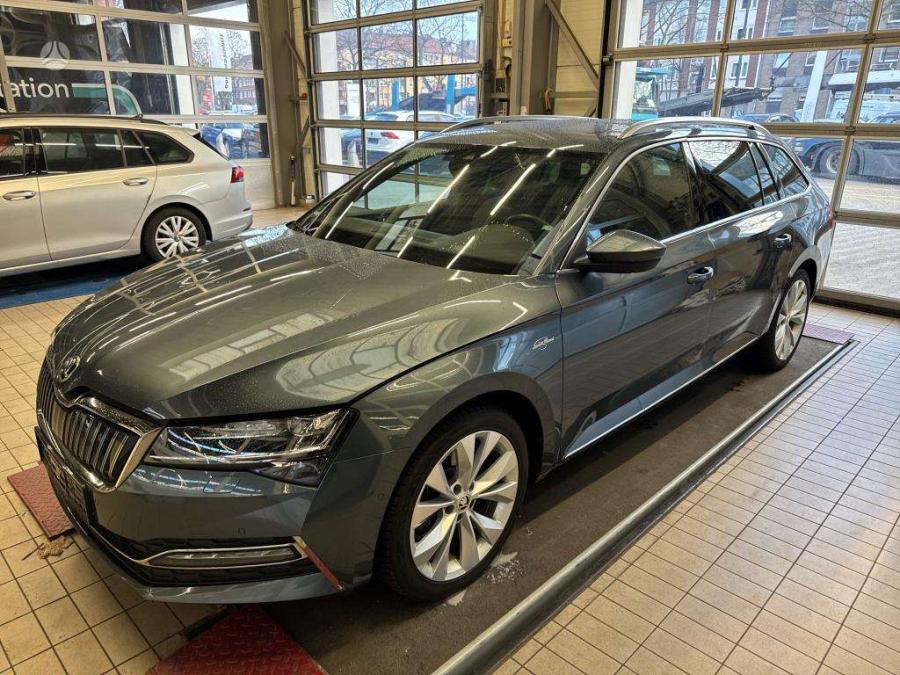 Pelēks Skoda SuperB 2020 Viļņa, ar dzinēja tilpumu 1.40 L un nobraukumu 160 tūkst. km par 18850 €, foto 1 vietnē AUTOMOTO.COM.LV