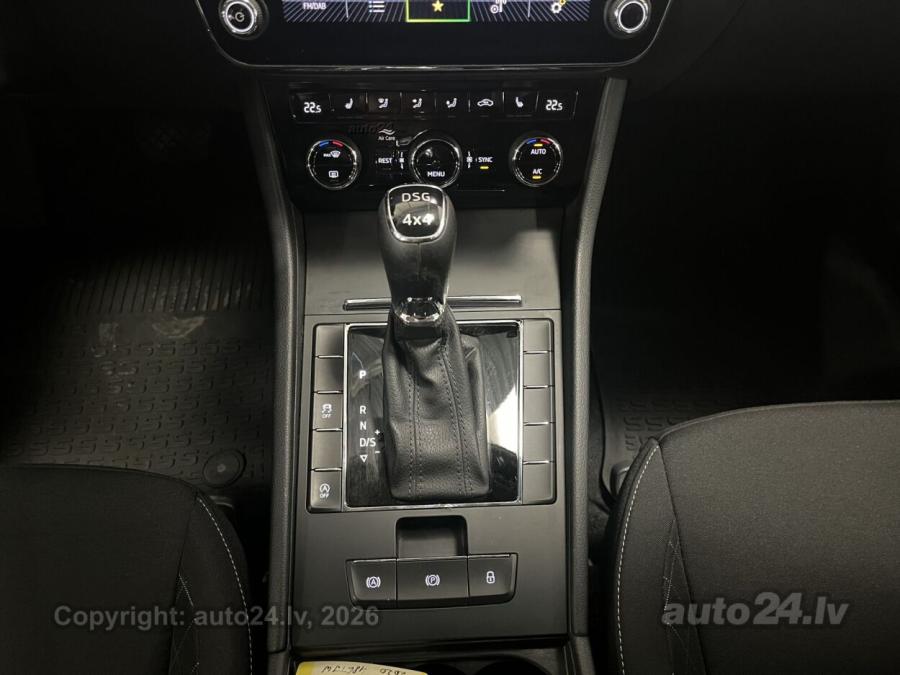 Pelēks Skoda SuperB 2020 Tallina, ar dzinēja tilpumu 2.00 L un nobraukumu 249 tūkst. km par 12900 €, foto 13 vietnē AUTOMOTO.COM.LV