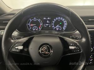 Pelēks Skoda SuperB 2020 Tallina, ar dzinēja tilpumu 2.00 L un nobraukumu 249 tūkst. km par 12900 €, foto 18 vietnē AUTOMOTO.COM.LV