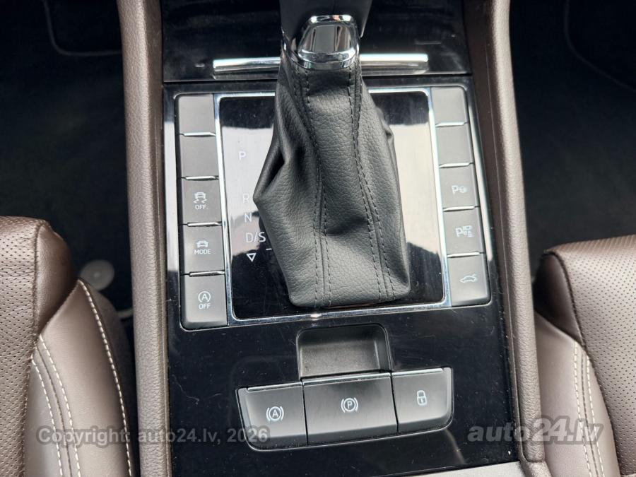 Pelēks Skoda SuperB 2020 Rakvere, ar dzinēja tilpumu 2.00 L un nobraukumu 137 tūkst. km par 25600 €, foto 17 vietnē AUTOMOTO.COM.LV