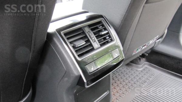 Grey Skoda SuperB 2020 in Riga, with an engine capacity of 1.60 L and mileage of 257 thousand km for 16950 €, photo 5 on AUTOMOTO.COM.LV