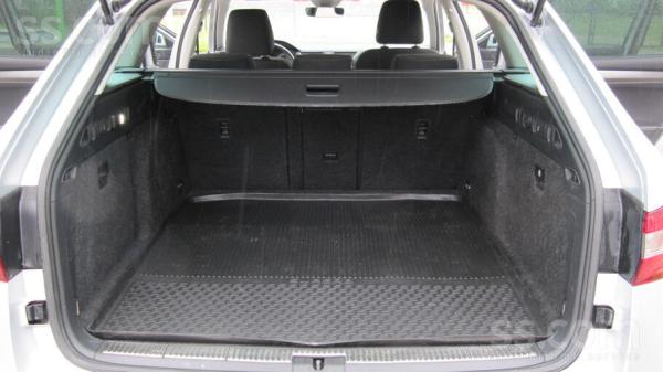 Grey Skoda SuperB 2020 in Riga, with an engine capacity of 1.60 L and mileage of 257 thousand km for 16950 €, photo 7 on AUTOMOTO.COM.LV