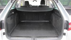 Grey Skoda SuperB 2020 in Riga, with an engine capacity of 1.60 L and mileage of 257 thousand km for 16950 €, photo 8 on AUTOMOTO.COM.LV