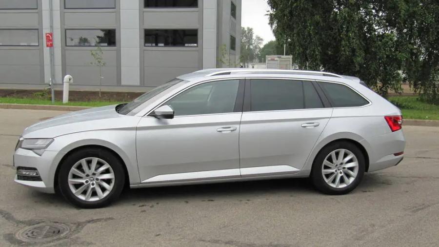 Grey Skoda SuperB 2020 in Riga, with an engine capacity of 1.60 L and mileage of 257 thousand km for 16950 €, photo 18 on AUTOMOTO.COM.LV