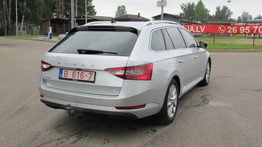 Grey Skoda SuperB 2020 in Riga, with an engine capacity of 1.60 L and mileage of 257 thousand km for 16950 €, photo 22 on AUTOMOTO.COM.LV